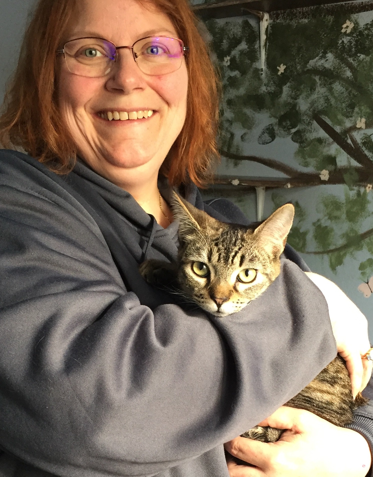 Say Hi to Our Volunteer of the Month, Joyce! – Wild Blue Cats